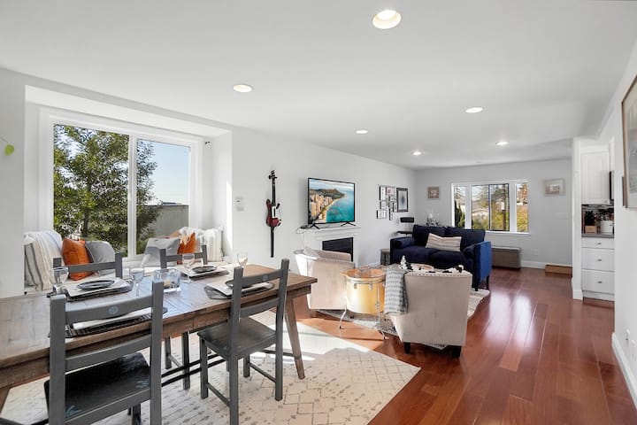 Room W/ Wifi, Parking, Washer/dryer In Gated Home - Oakland, CA