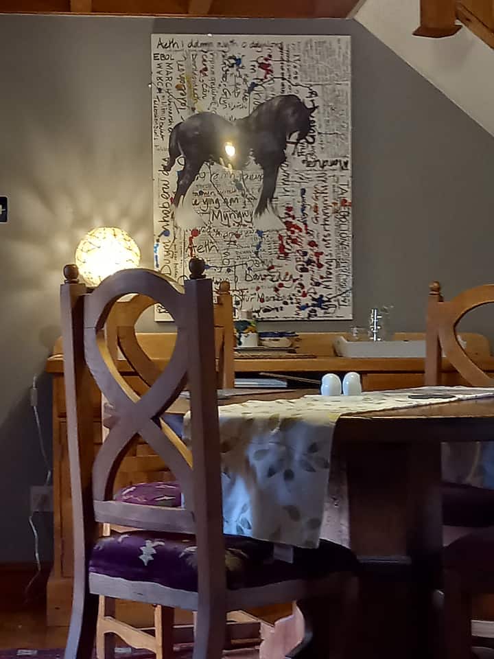 Unique Private Suite With  Breakfast. - Pwllheli