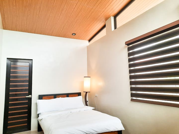 The Project At Tagaytay (W/ Bathtub) - Amadeo