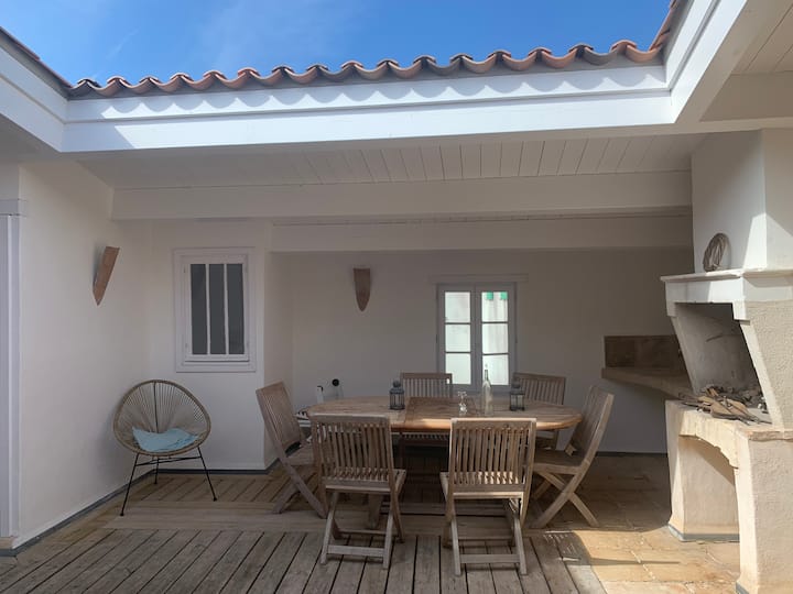 Centre Village Tout à Pied Et à Vélo Proche Plage - Loix