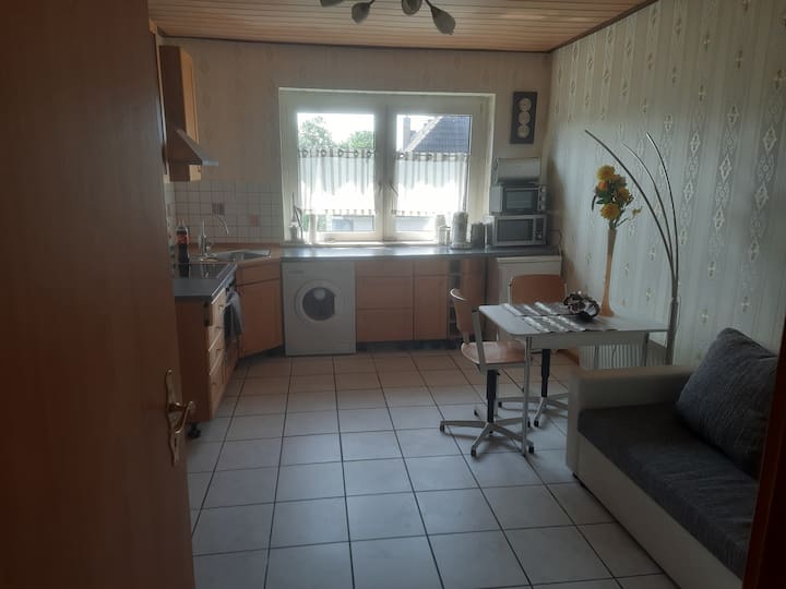 Kleine 2 Zimmerwohnung Für Max 3 Personen - Oberhausen
