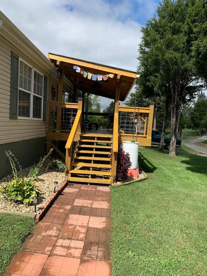 Atchley Hill Farm - Knoxville, TN