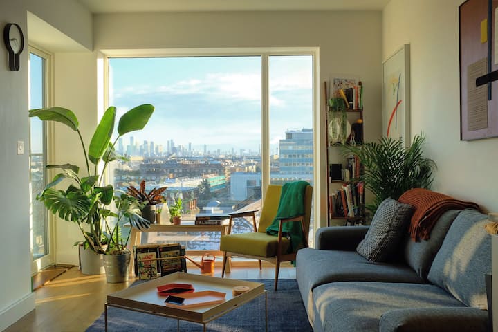 Architect’s Penthouse With London Skyline Views - London, UK