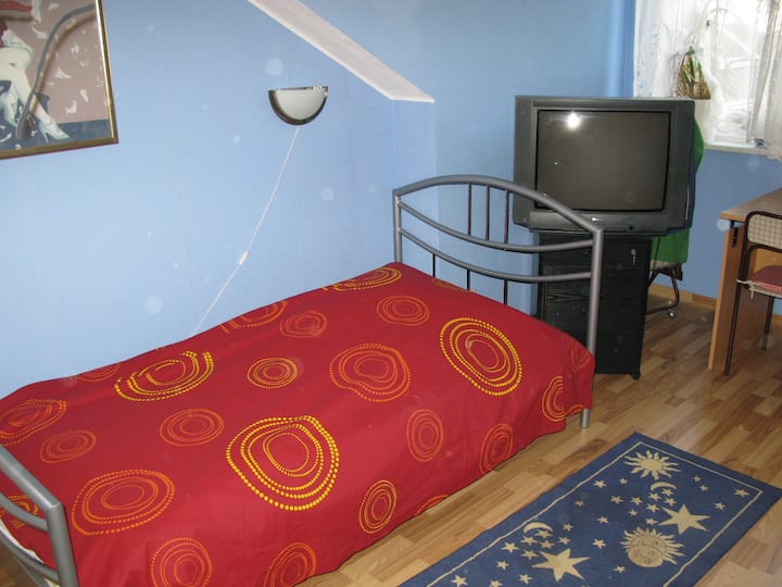 Sonnenhelles Zimmer In Höhenhaus - Odenthal