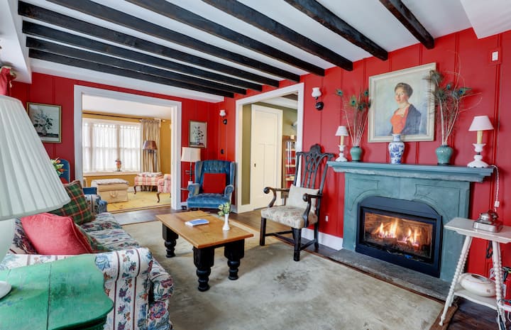 Tannery Brook Cottage - Woodstock, NY