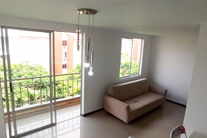 Fabuloso Apto, Central Con Ascensor Y Parqueadero - カリ