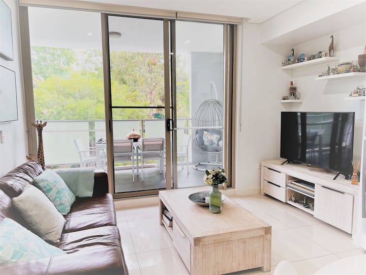 Stunning 3 Bed Apt In Parramatta|free Parking|gym| - Parramatta