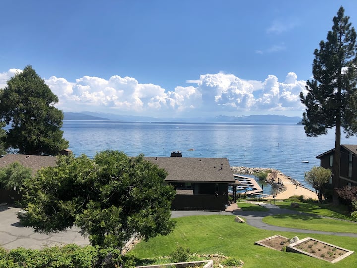 You Will Love Our View Of Lake Tahoe - Redecorated - Carson City, NV