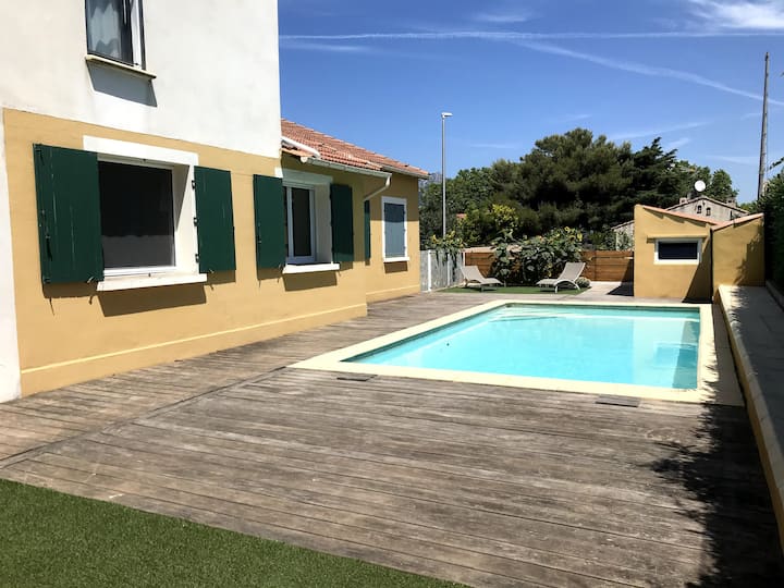 House / Villa - 5 Rooms - 8 Persons - Carqueiranne