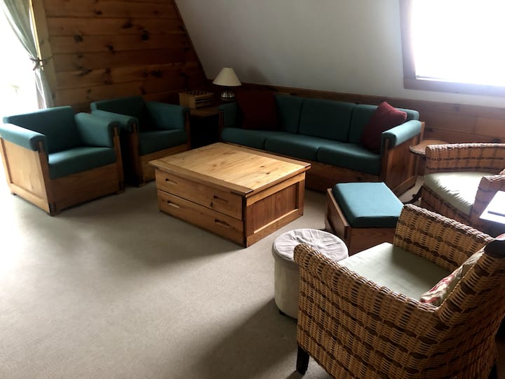 Vineyard Haven Guest House - A/c, Walk To Town - Martha's Vineyard, MA