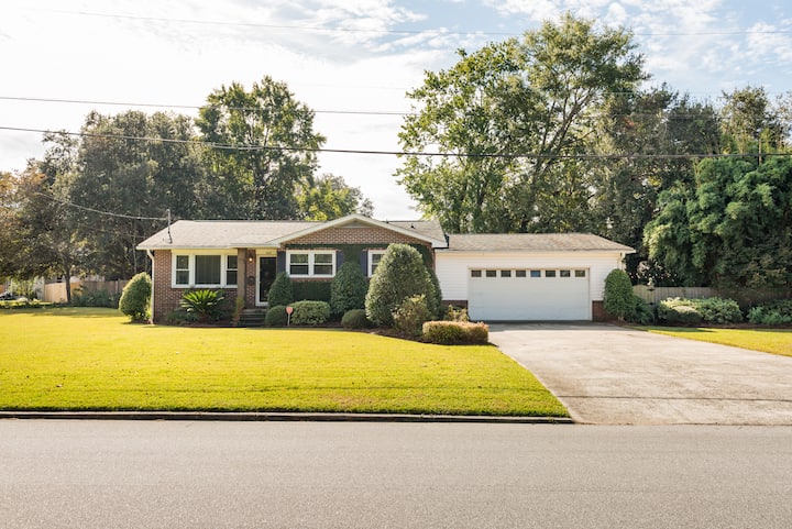 The Boykin Cottage In Park Circle - Charleston, SC