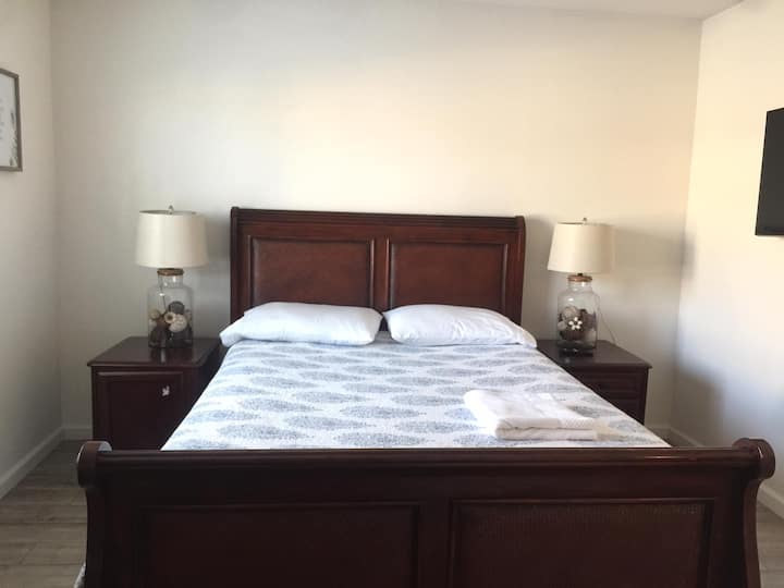 Cozy Private Br/private Bath -Close To Ruhs/kaiser - Moreno Valley, CA