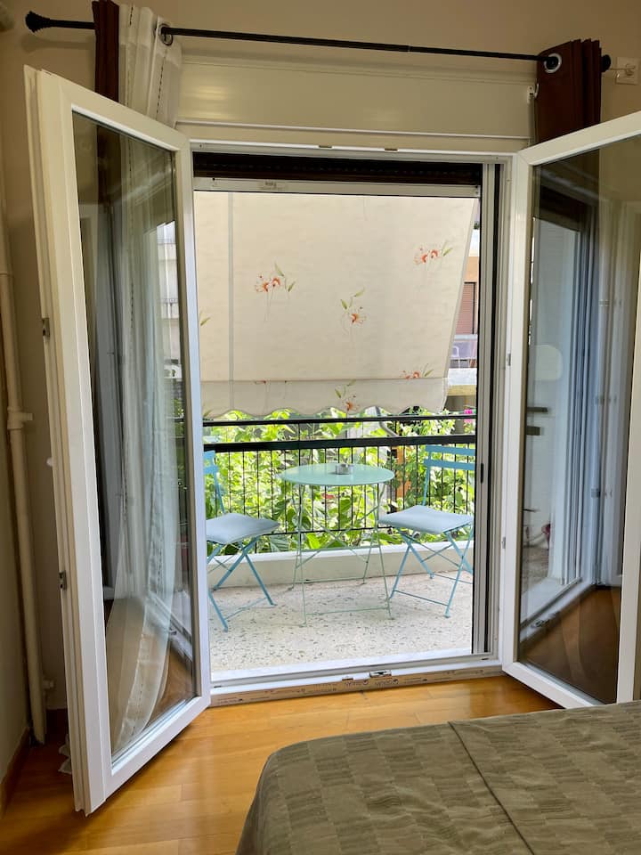 Noukos Relaxation Home Next To Metro Station - Афины