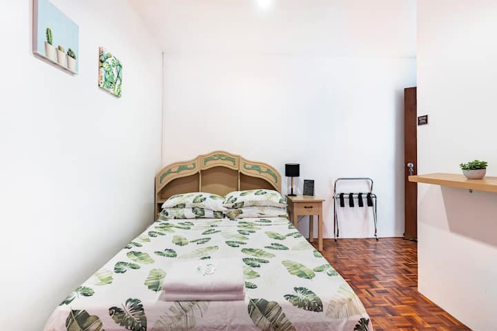 Cheap&cleanrm 1 @Res.1380 Near Bacolod Govt Center - Bacolod