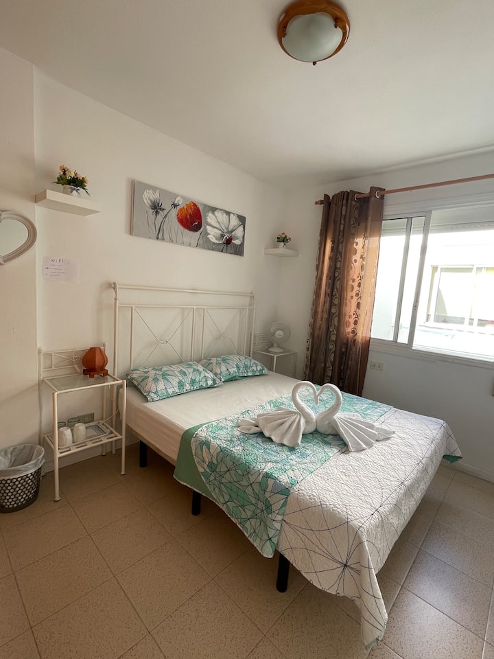 Habitación Privado En Piso Compartido Loscristiano - Los Cristianos