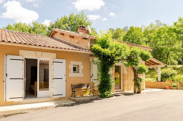 Paradis Des Enfants Pour Le Bien-être Des Parents - Dordogne