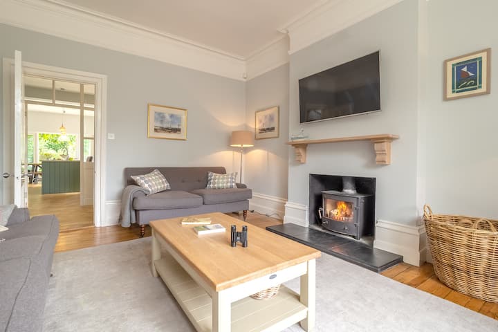 Stunning Spacious Accommodation Close To Beach - Aldeburgh