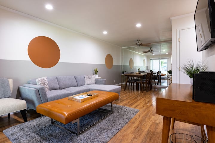 Palm Springs Condo - Pools Open. Extra Cleaning! - Palm Springs, CA
