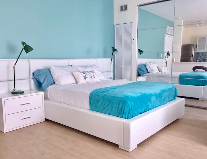 🏝 Large & Cosy Loft @ The ❤️ Of South Beach! - Miami Beach, FL