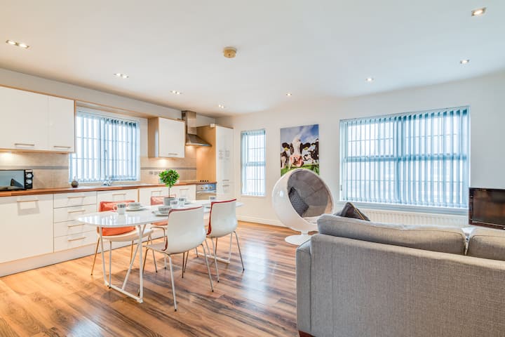 Modern Stylish Apartment Belfast City Centre. - Belfast