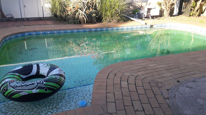 The Haven Lodge On Prince George Circuit West Bank - East London