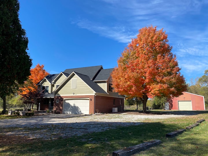 Shyka's Country House - Country Home In Ann Arbor - Whitmore Lake, MI