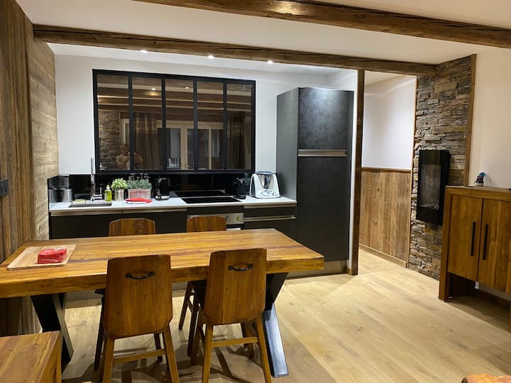 Appartement 50m2 - Rénové Fev 2022 - Wifi - Centre - L'Alpe d'Huez