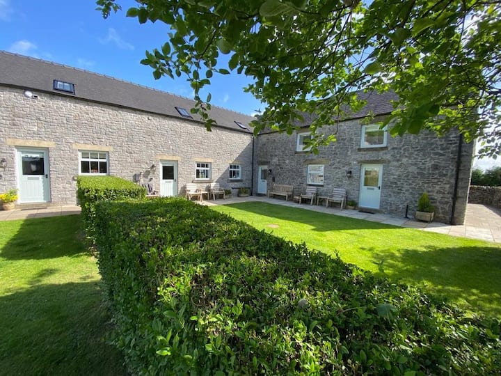 Milkens Cottage - Monyash