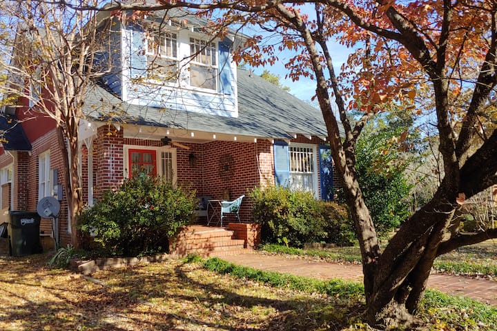 Norwood House, Haymount Craftsman Home - Fayetteville, NC