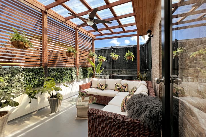 Modern 3 Bedroom Apartment W/ A/cs  *Top Location* - Cartagena