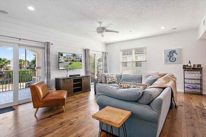 Townhouse Beach Rental Steps From The Ocean - Jacksonville Beach, FL