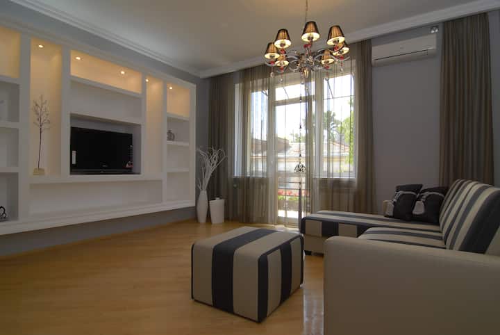 Stunning Private House - Lviv