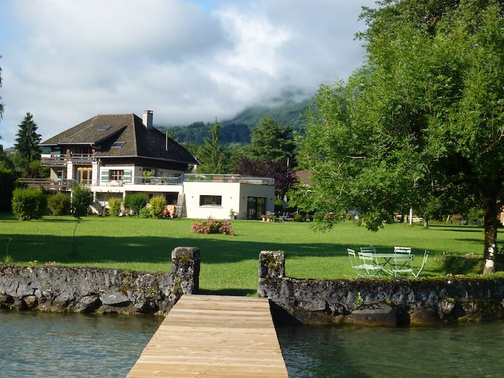 Cadre Ideal Famille Ou Amis Au Bord Du Lac - Annecy