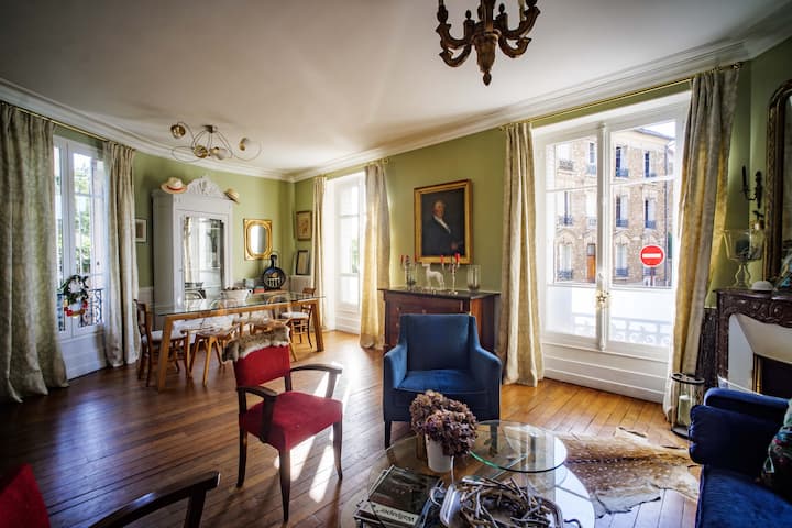 Maison De 6 Pièces Indépendante - Versailles
