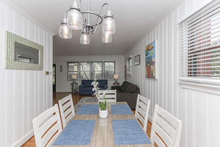 Stunning North End Gem - Virginia Beach, VA