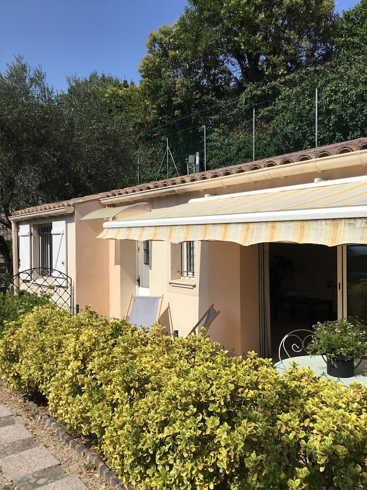 Petite Maison Au Calme à 5 Mins De Cannes - Théoule-sur-Mer
