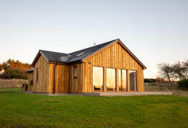 Rowan  Lodge - Tain