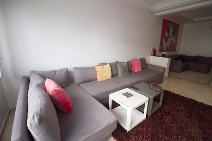 Appartement Propre Et Confortable - Kasablanka