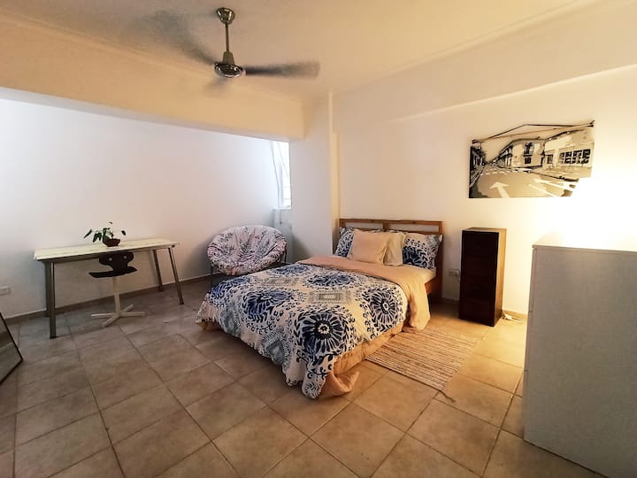 Private Room In Artsy Ocean View Apartment - Santo Domingo
