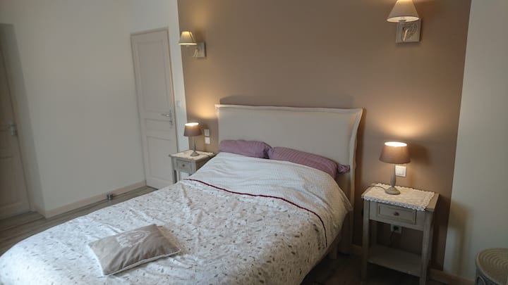 2 Chambres Pour  Parents Et Enfants - Sées