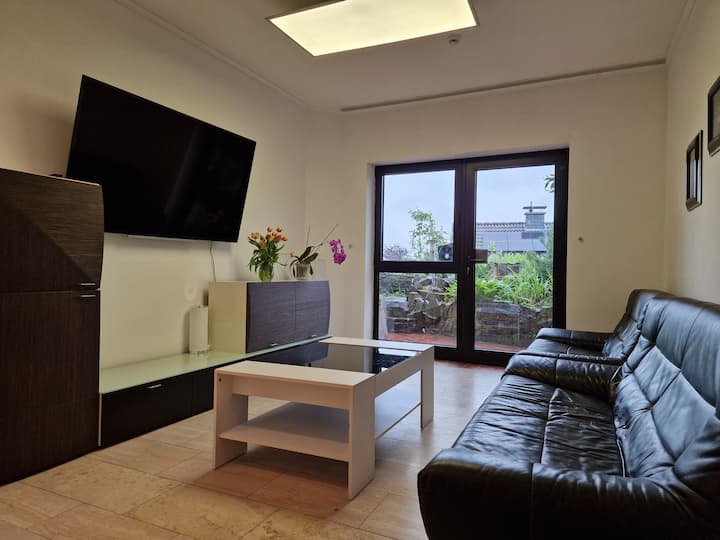 Schöner Wohnen Geht Nicht. Traumblick Ins Rheintal - Bonn