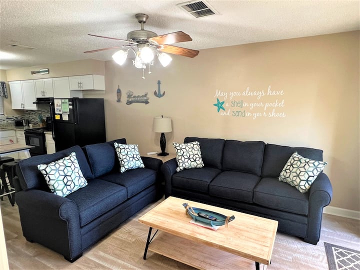 At The Beach With Ocean View And 2 Pools ! - Gulf Shores, AL