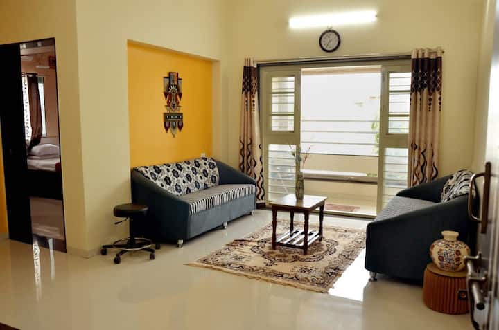 302 Doshi Residency Luxurious 2bhk In Samrat Chowk - Solapur