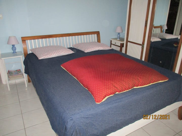 Logement Situé Au Centre De Gujan- Mestras - Arcachon Bay