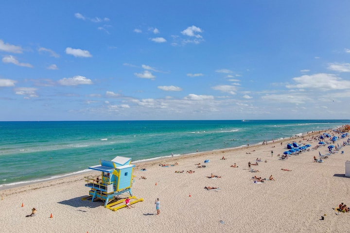 Ocean Drive Beachfront By Deco 305-1 B/r Beach Apt - Miami Beach, FL