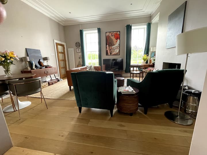 Large Georgian House Close To Dublin City Center - Dublin