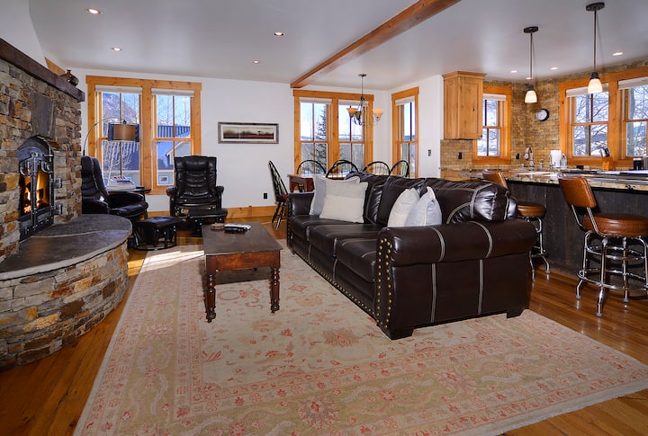 Convenient Location To Downtown; 3 Bdrm; Sleeps 9 - Crested Butte, CO