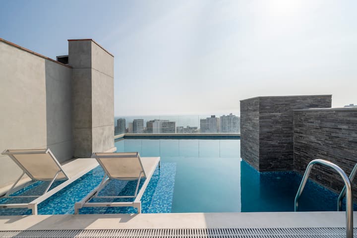 Departamento En Barranco/miraflores. - Lima