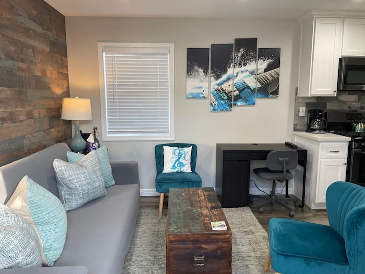 A Music Themed Guest House - Orange County, CA