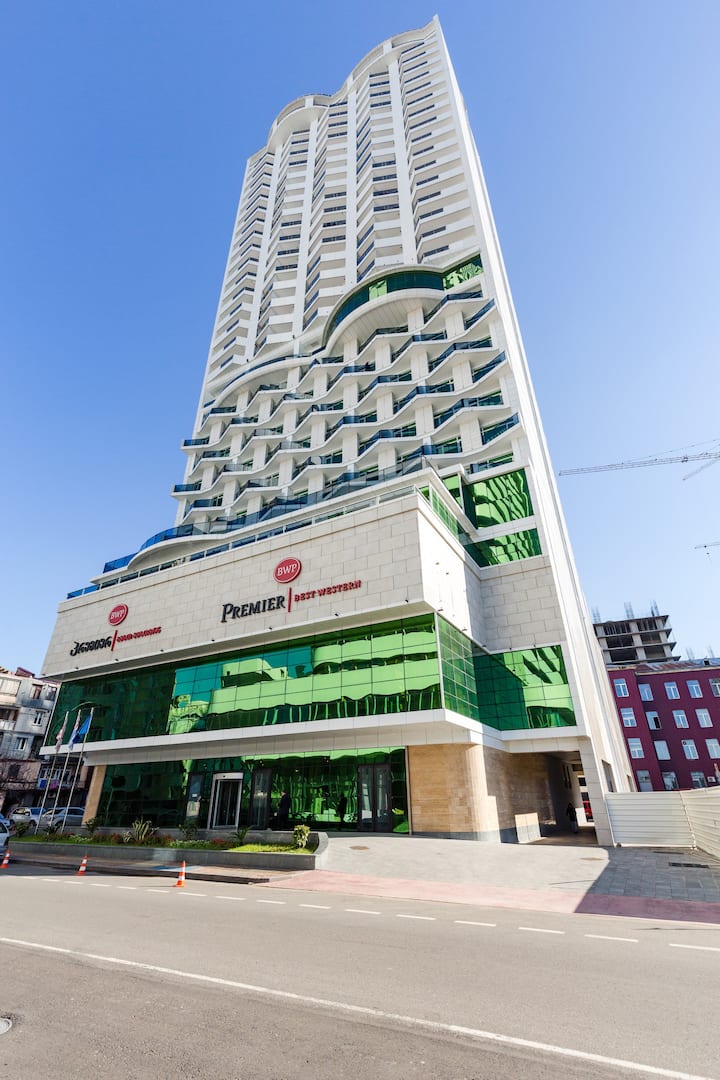 Apartment With A Separate Bedroom Mega Palas - Batumi